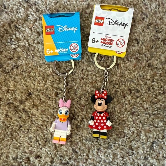Lego | Toys | Lego Disney Minnie Mouse And Daisy Duck Pink Red Bow Pvc ...